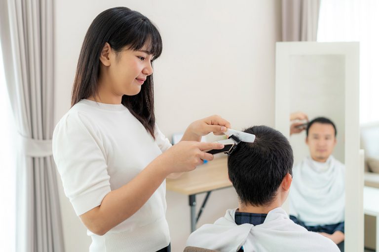 4 Tips on Cutting Your Own Hair (For Men and Women) - Carousell ...