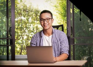 Tips on Setting Up an Ideal Space for Work at Home - Carousell ...